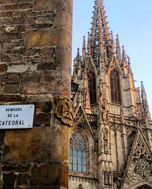 5 Things to Know about Barcelona Cathedral Story